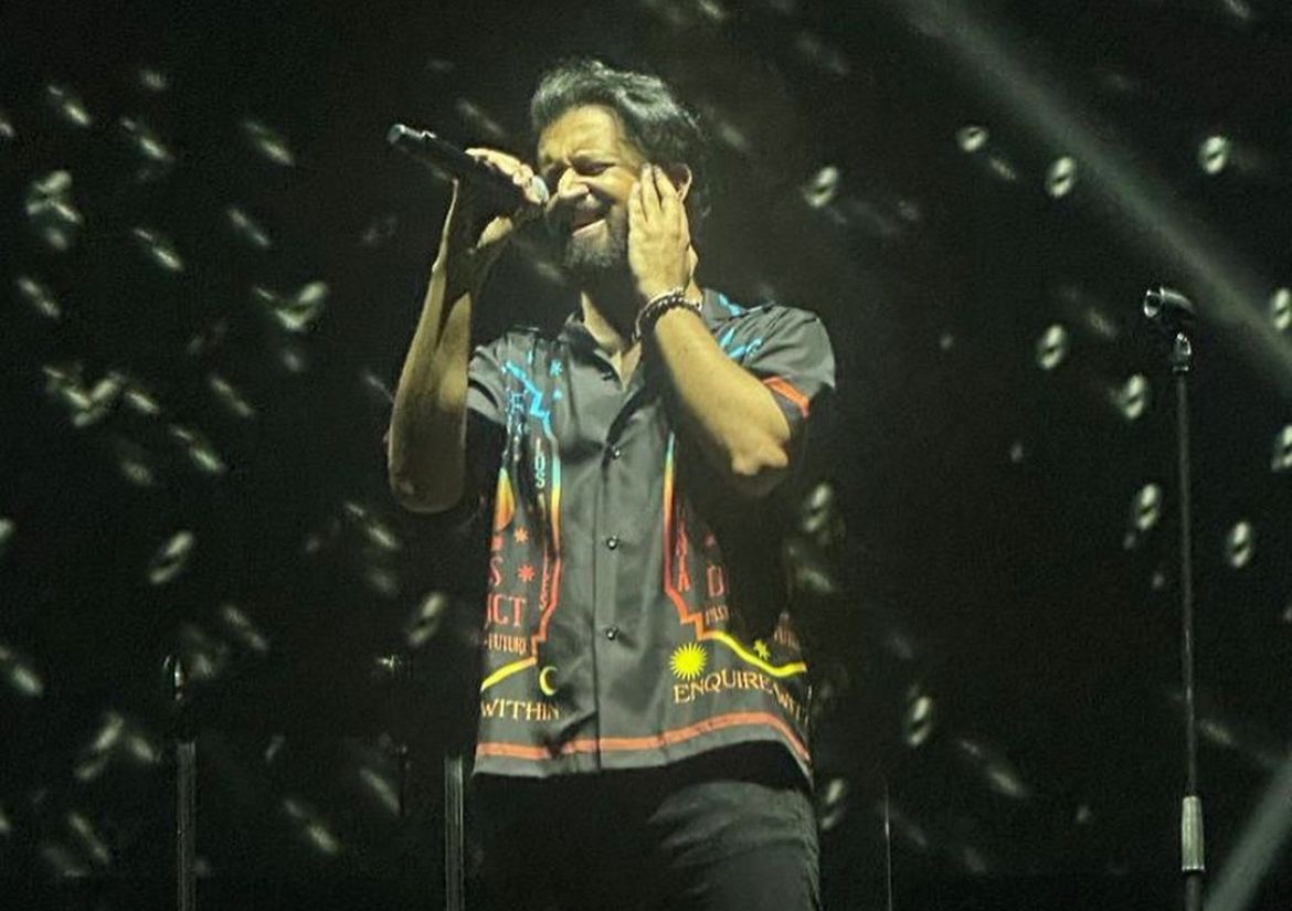 Atif Aslam’s valentine meme goes viral worldwide | CVHD - Citizens'