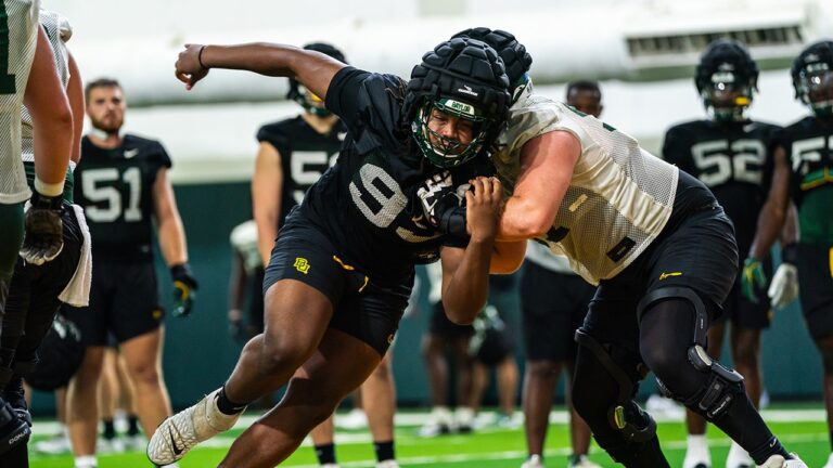 Baylor football player Alex Foster, 18, dies after suffering multiple ...