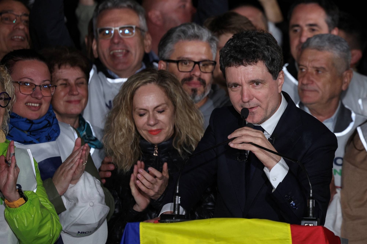 Centrist Nicusor Dan wins Romanian presidency over hard-right, pro ...