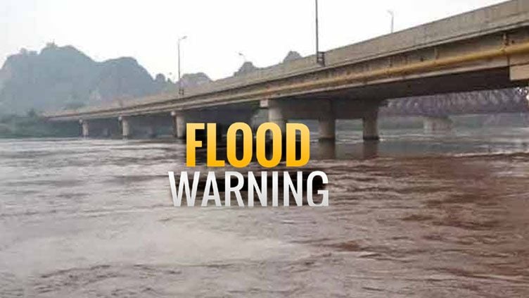 High Flood Alert in Shahdara as rising floodwaters trigger panic | CVHD ...